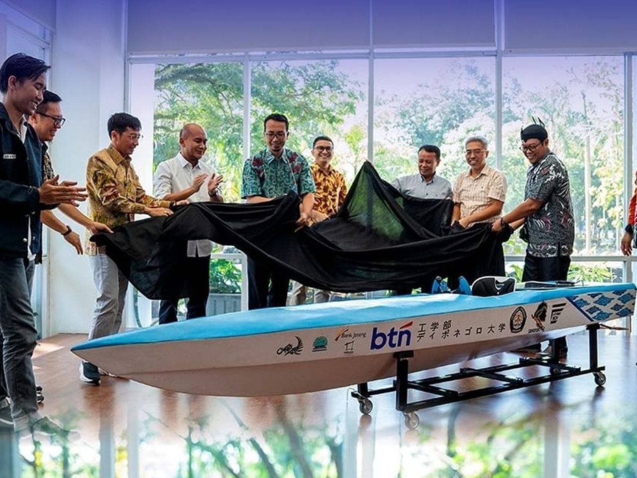 KH Nusantara: Langkah Inovatif Undip Menuju Solar Boat Competition